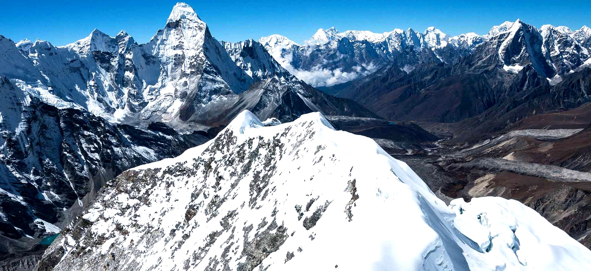 Challenges Faced During Ascents of 6000-meter Peaks in Nepal
